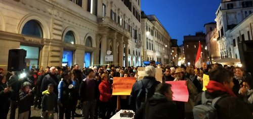 Unione Sindacale di Base. Roma: Diritto alla residenza, il sindaco ...